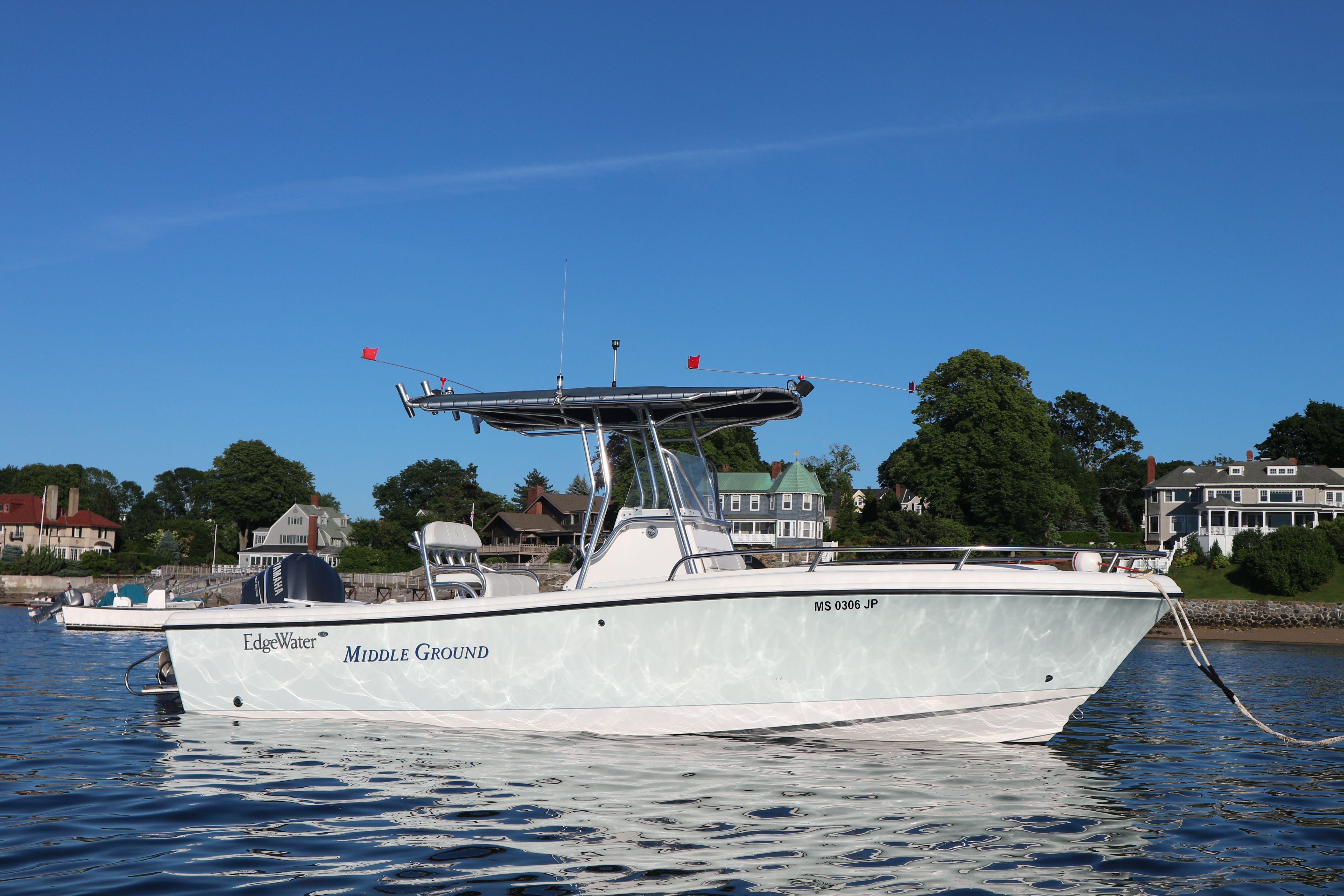 Middle Ground, Edgewater 23' | Harbormoor