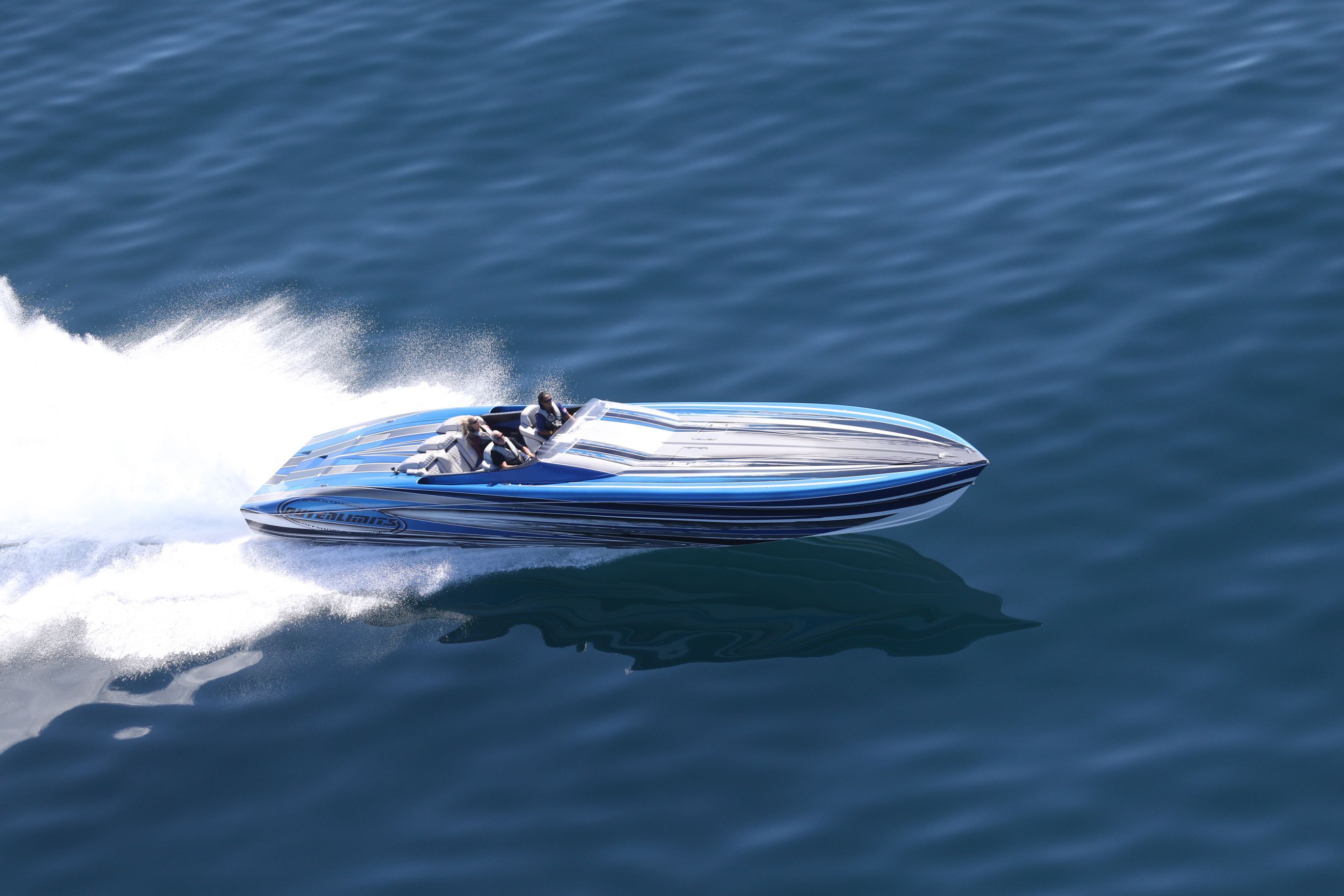 Outerlimits Powerboats SL-52